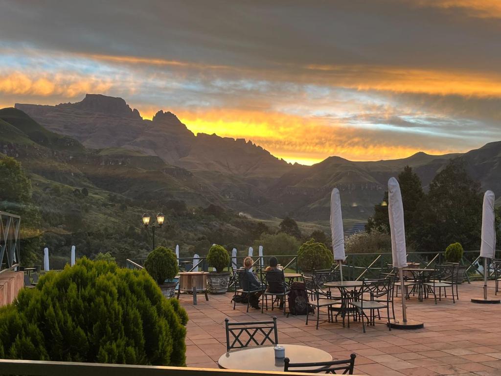 Champagne Castle Hotel, Champagne Valley (updated prices 2026)