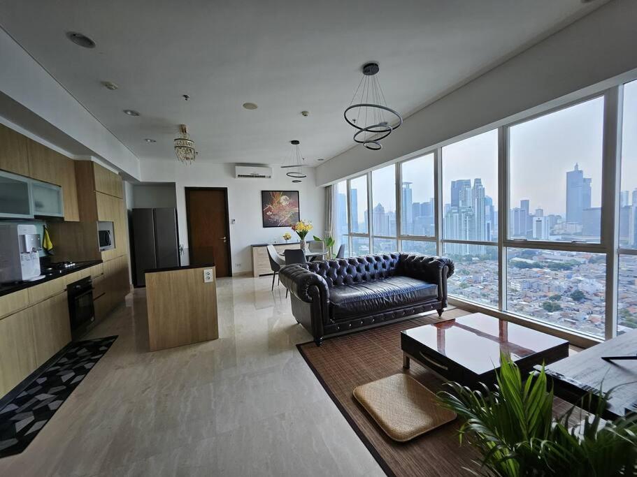 CBD Kuningan 3BR, High Floor, Near LRT, Mall, Jakarta (aktualisierte ...