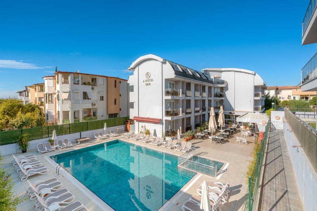 A Hotel Side, Side (updated prices 2025)