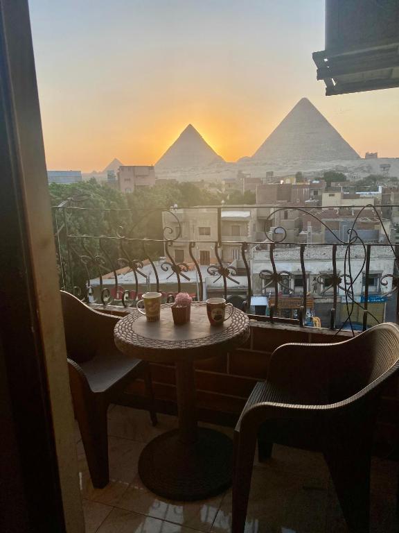 Pyramids hills view apartment, Cairo (updated prices 2025)