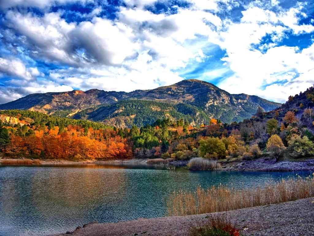 Villa Krina Rosa Aigio, Elíki (updated prices 2025)