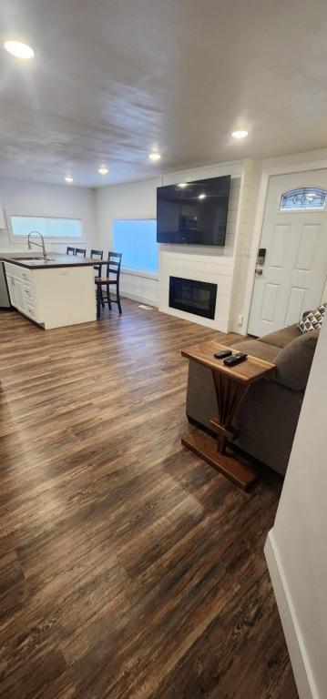 The Rustic Edge, Colorado City (updated prices 2025)