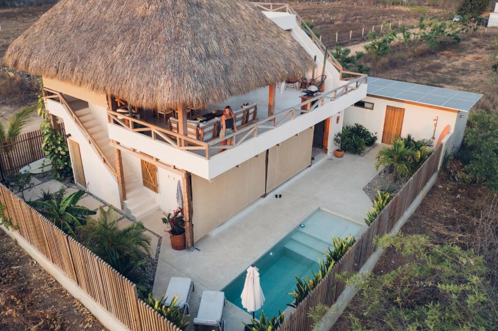 Casa Nuez- Villa with AC, Pool and Magical Sunset Views, Malucano ...