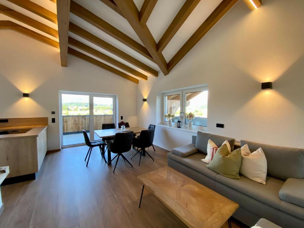 Penthouse Voll-Bartl with great views-formerly TUI Ferienhaus ...