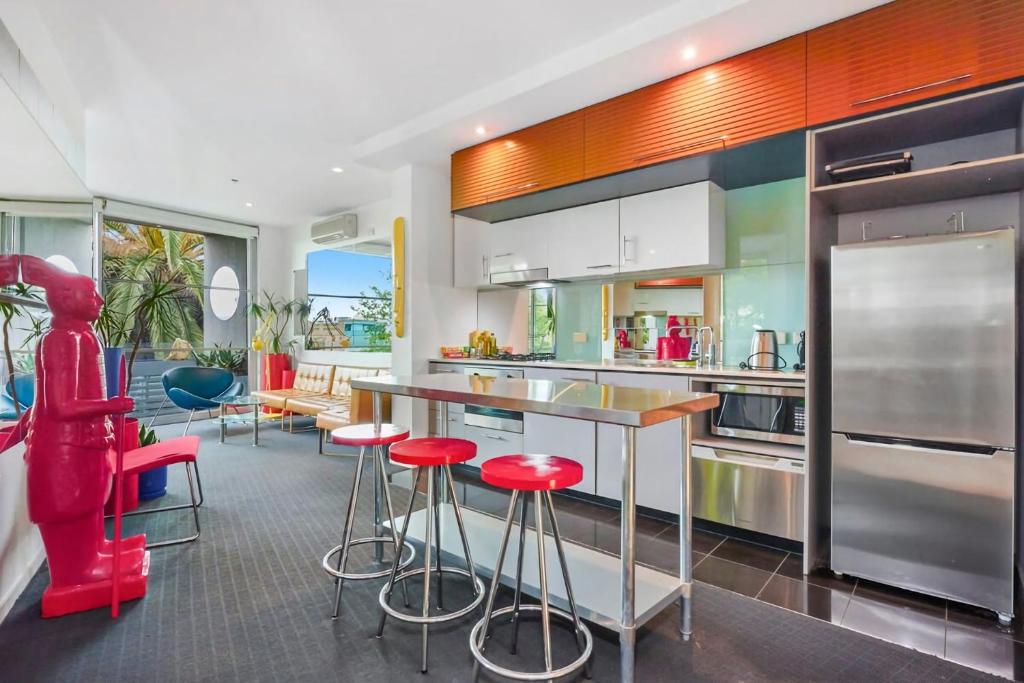 Stylish St Kilda Stay Minutes to the Beach, Melbourne (updated prices 2025)