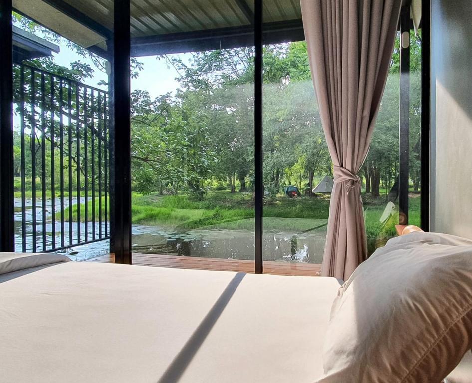 Saksupha Resort, Prachin Buri की (2026 के लिए अपडेट हुई कीमत)