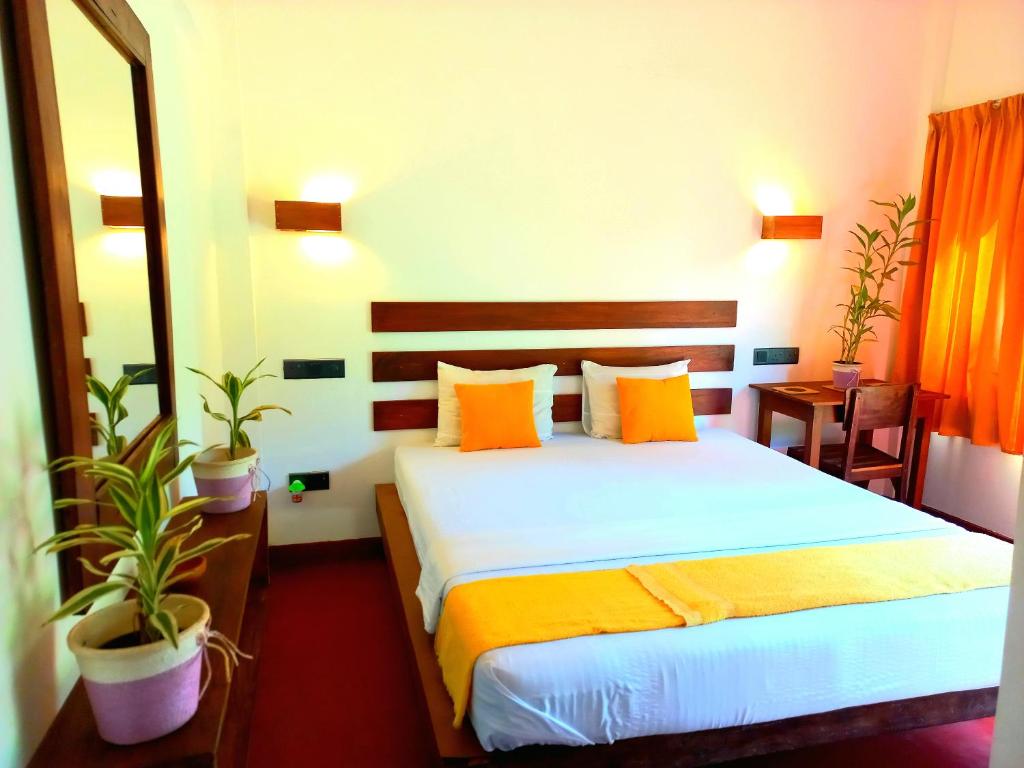 Coco Garden Villas 4, Hikkaduwa (updated prices 2026)
