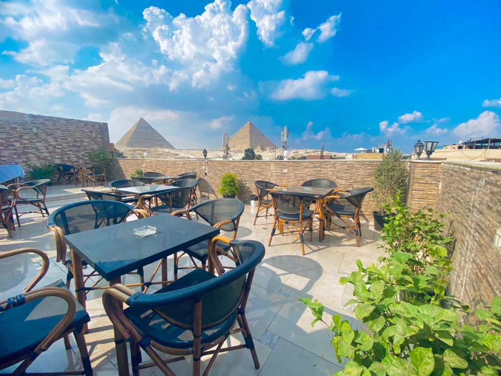 Pyramids Live View Hotel, 카이로 (2025년 최신 요금)