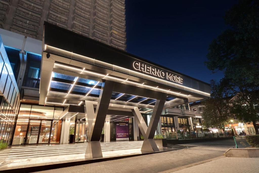 Hotel Cherno More, Varna City (updated prices 2025)