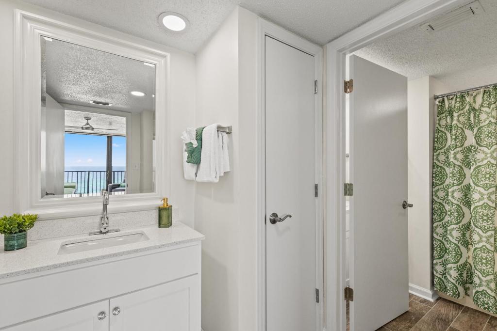 Sandpiper Beacon Beach Resort, Panama City Beach (updated prices 2025)