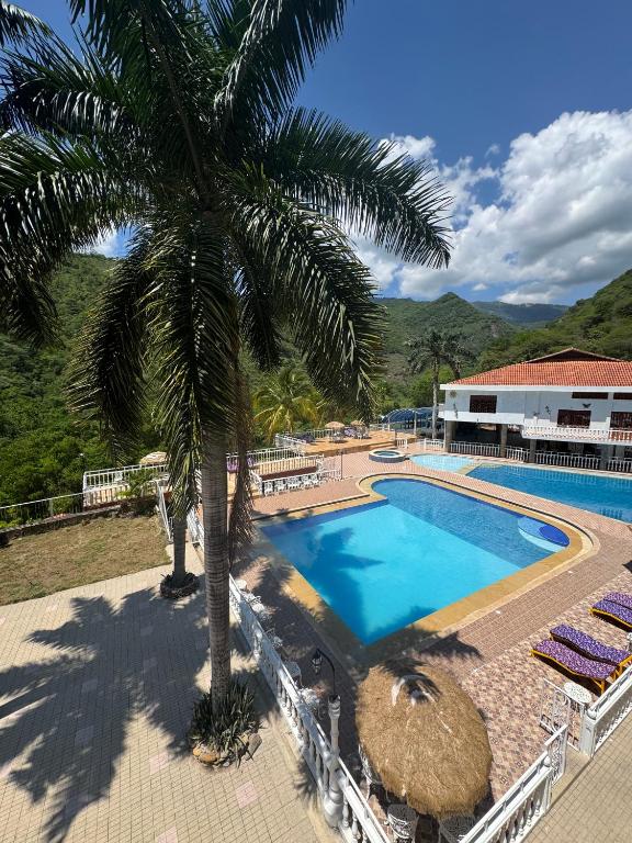 Montaña de Anapoima, Apulo (updated prices 2025)