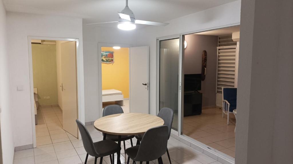 HADALI, Saint-Claude (updated prices 2025)