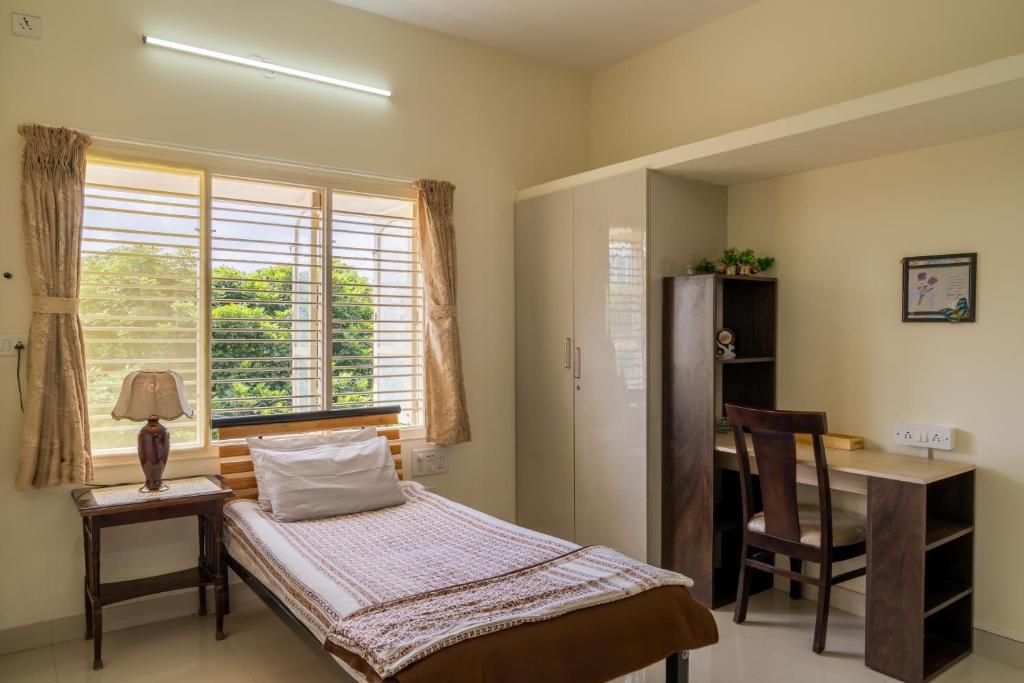 Relaxed & Airy Escape in a Prime Urban Locality, Bangalore (tarifs ...