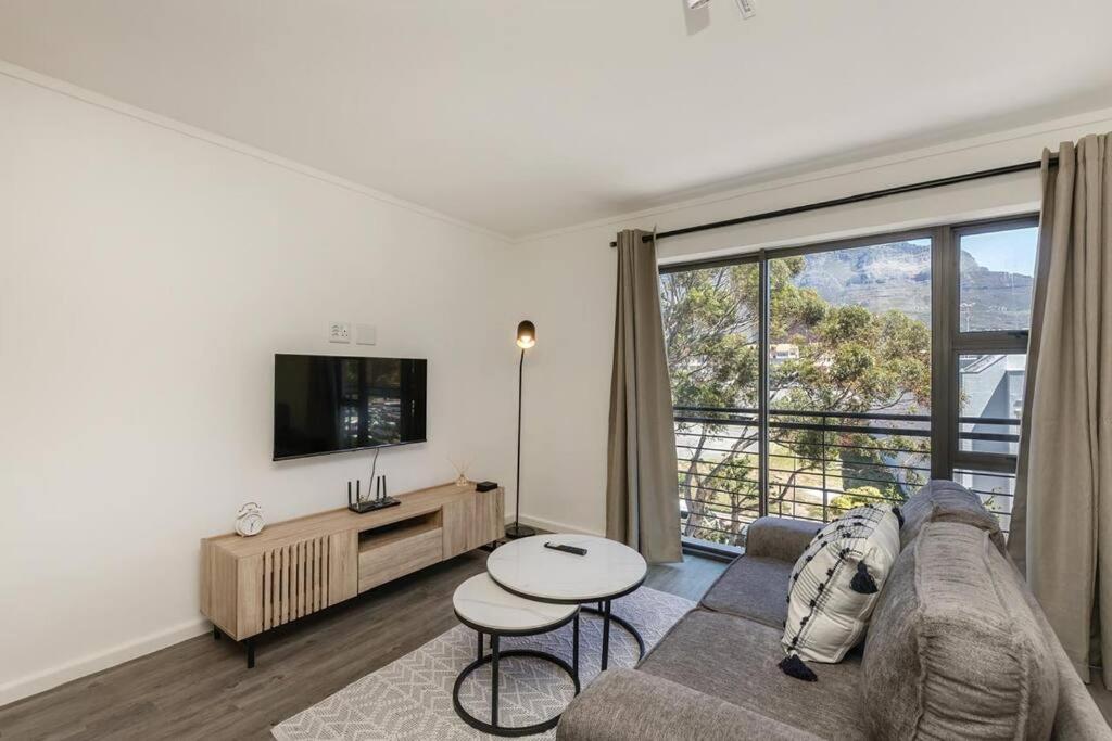 Modern Living at Castle Rock, Cape Town (updated prices 2025)