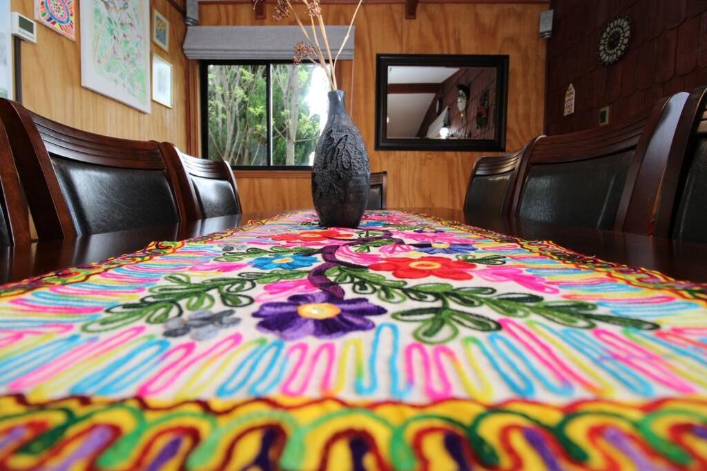 Lenca - Hermosa Casa Frente al Mar con piscina temperada, Lenca ...