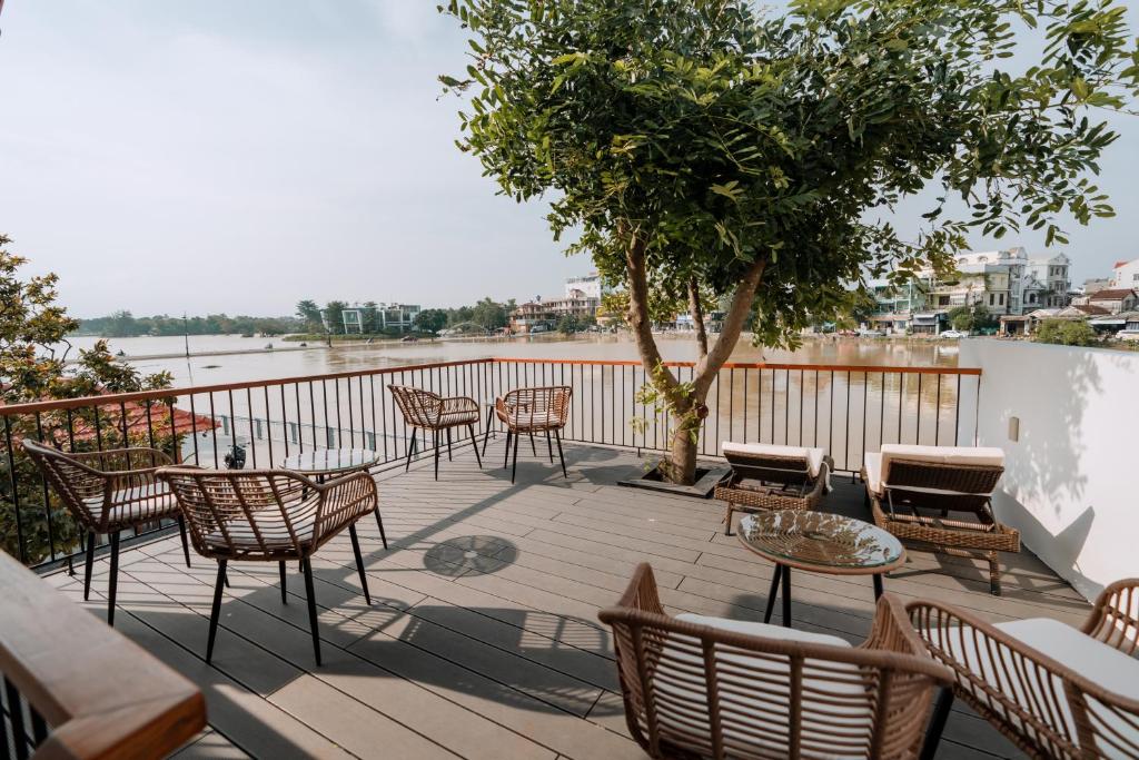 Hue River Side Villa - Hue