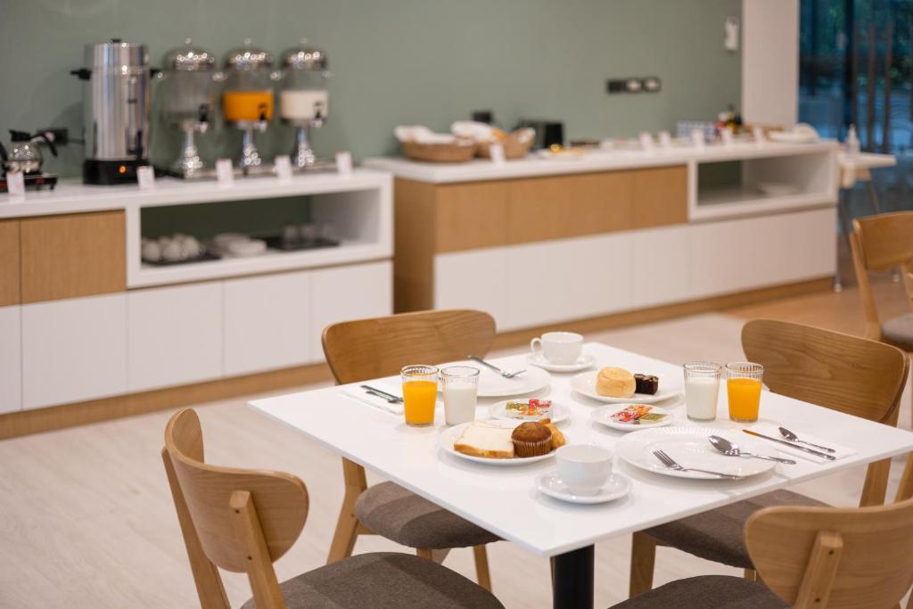 Pure Eleven Hotel Bangkok, Makkasan (updated prices 2025)