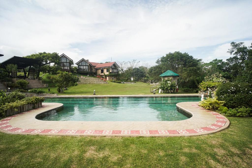 Tagaytay Foothills Cherimoya Farm Staycation, Biboyan (updated prices 2026)