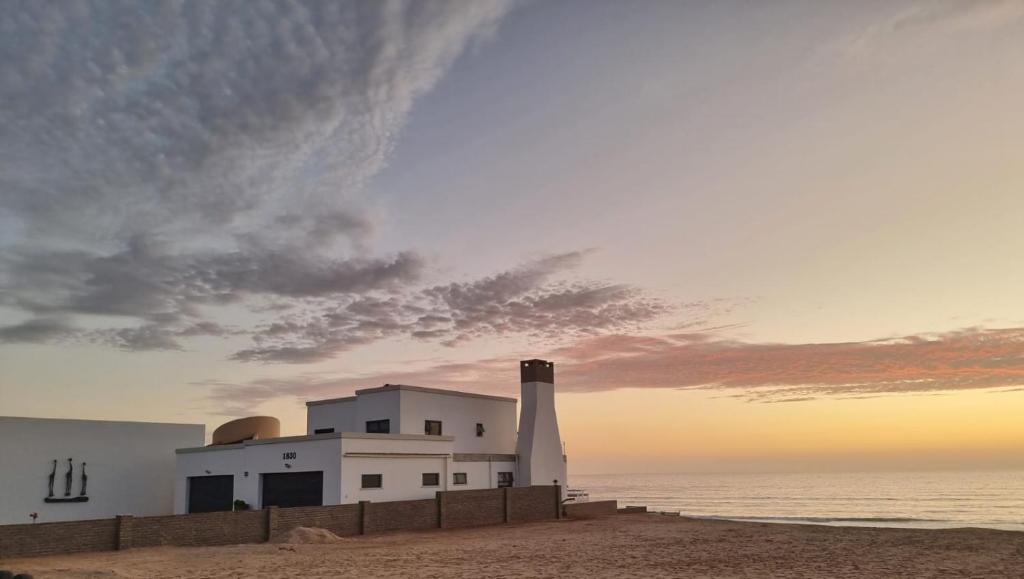 Namibsroos - Luxury Beachfront Experience، هينتيسباي (أسعار محدثة لعام ...