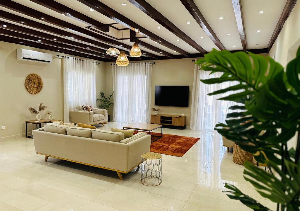 Elabi Pool & Spa, Kribi (updated prices 2026)