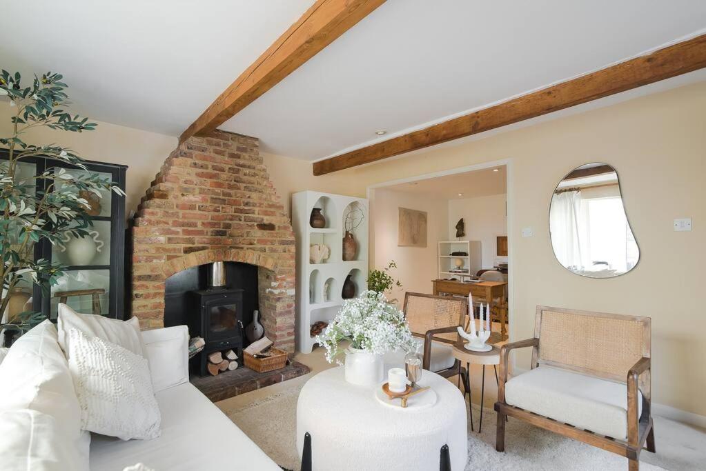 Adorable 2 bedroom guest house, Hawkhurst (updated prices 2026)
