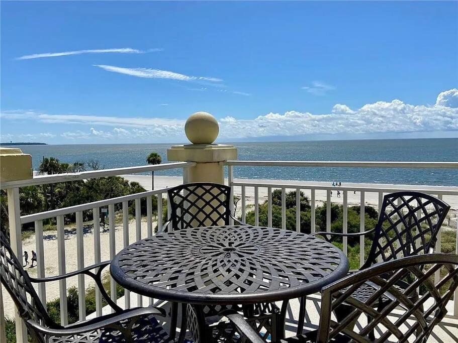 Oceanfront Penthouse Overlooking Atlantic Ocean, Daufuskie Island ...