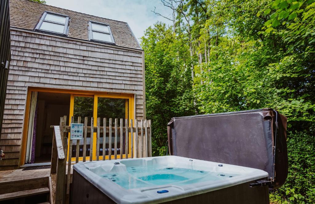 Lodge 17, Wareham (updated prices 2025)