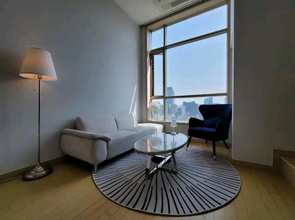 Skyview Duplex House 09, Seoul (updated prices 2025)