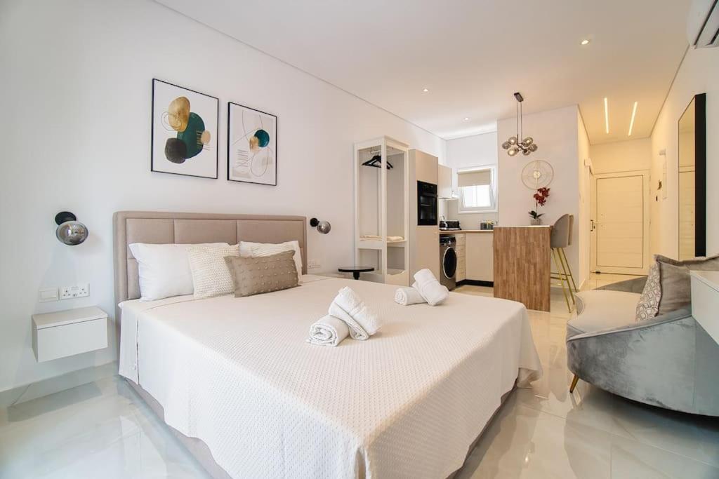 Pafos Gardens elite studio, Paphos City (updated prices 2026)