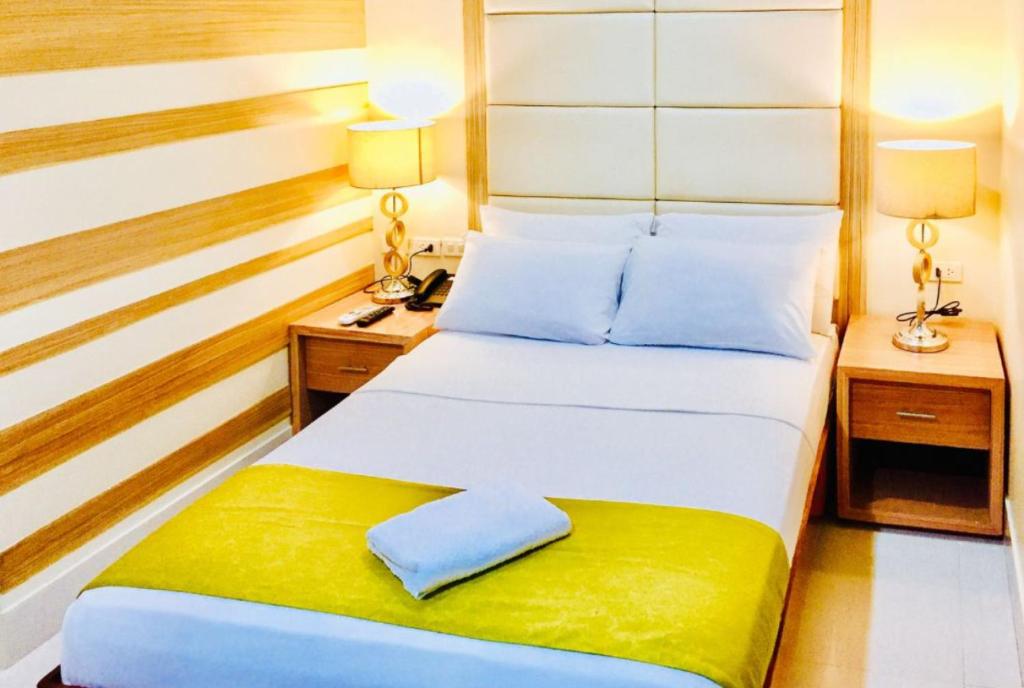 RedDoorz Plus @ ABC Landmark Hotel, Kidapawan (updated prices 2025)