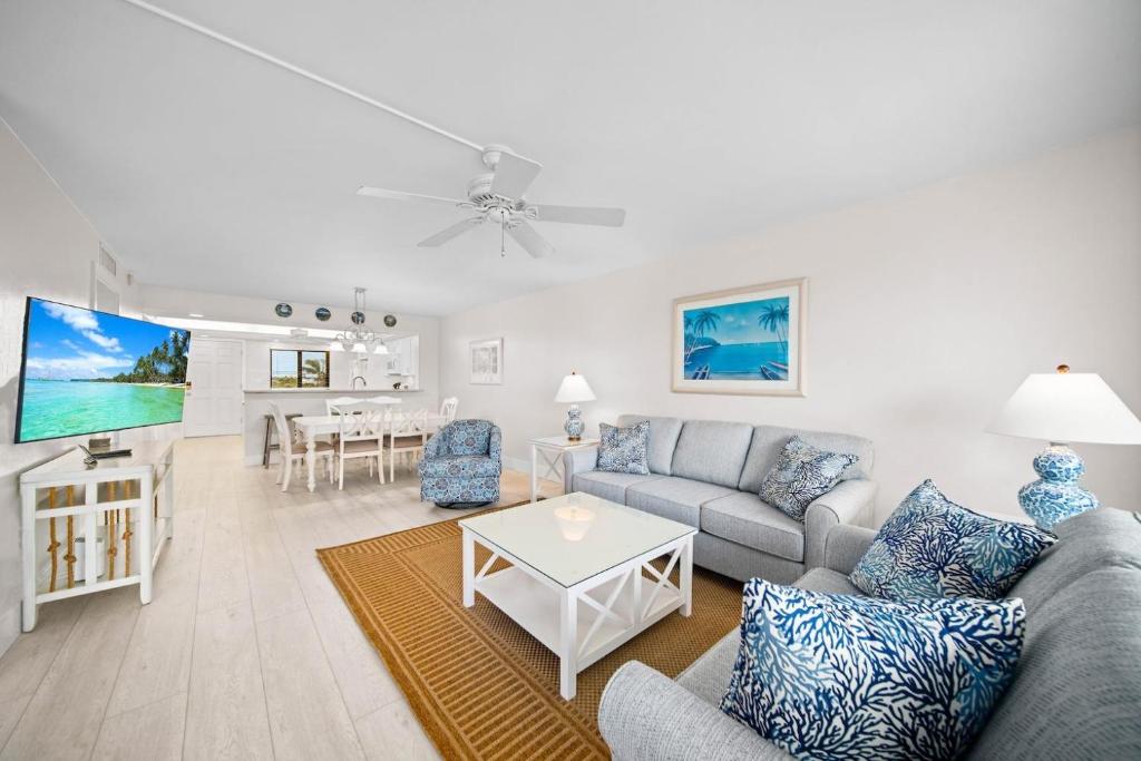 Loggerhead Cay #224, Sanibel (updated prices 2025)