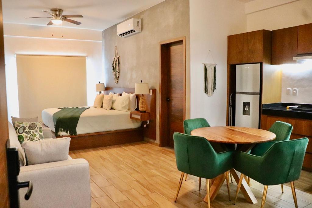 Sunset Kin Beach Apartments, Playa del Carmen (updated prices 2025)