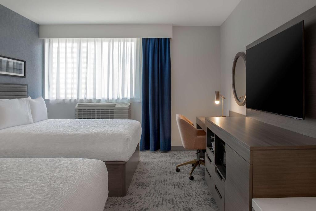 Hampton Inn By Hilton Winnipeg Downtown, Winnipeg (updated prices 2025)