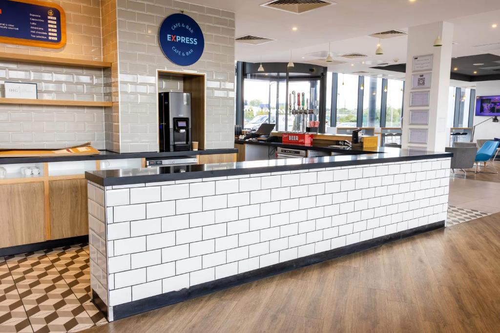 Holiday Inn Express - Manchester - TRAFFORDCITY by IHG, Manchester ...