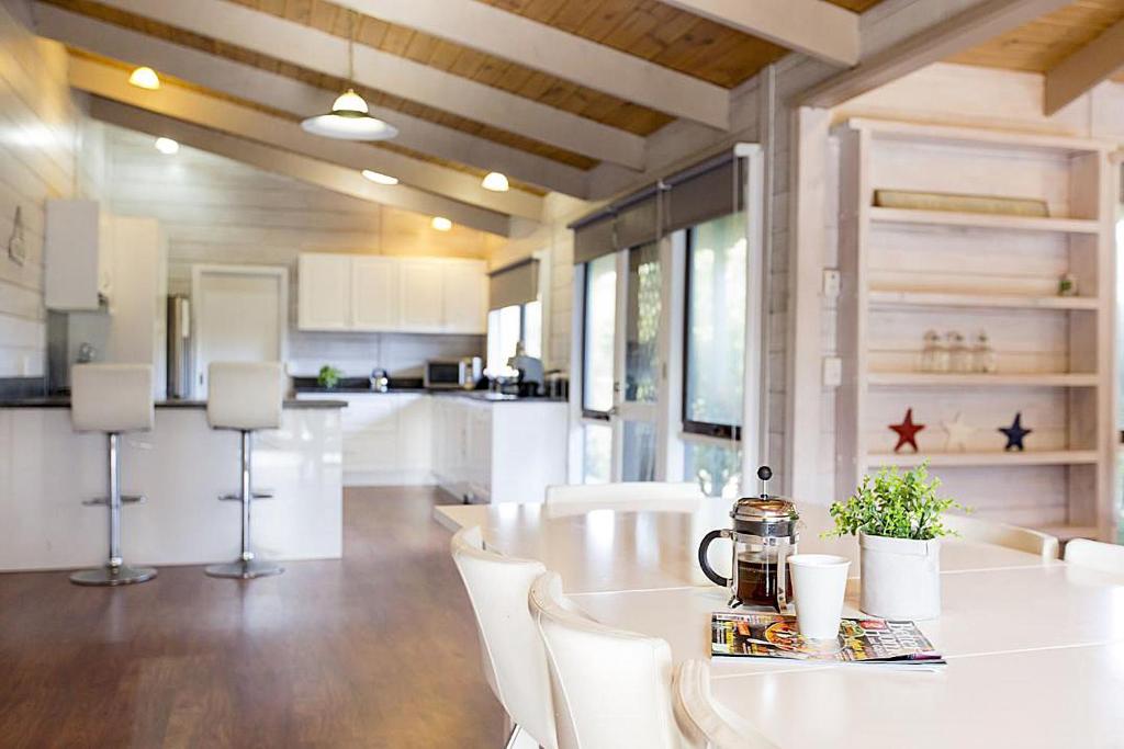 121 Ocean Throughway, Ocean Grove (updated prices 2025)