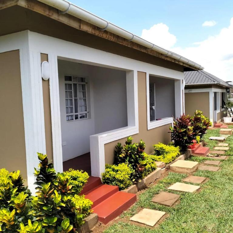 Casa Nostra funyula, Nangina (updated prices 2026)