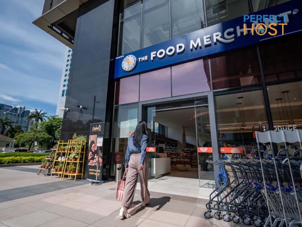 Pavilion Embassy Suites KL by Perfect Host, Kuala Lumpur (updated ...