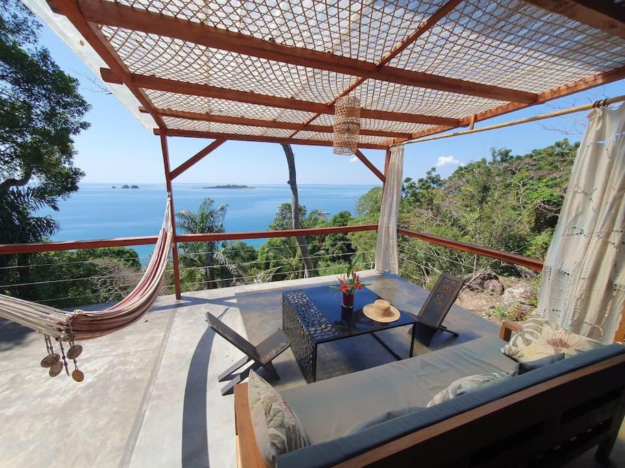 Komba Zoli, villa nature Nosy Komba Madagascar, Ampangorinana (updated ...