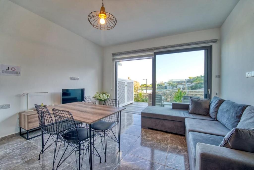 Retreat, block B1, unit7, Ayios Nikolaos (updated prices 2025)