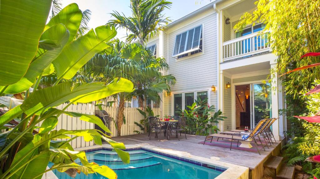 The Contented Crane by Last Key Realty, Key West (updated prices 2026)