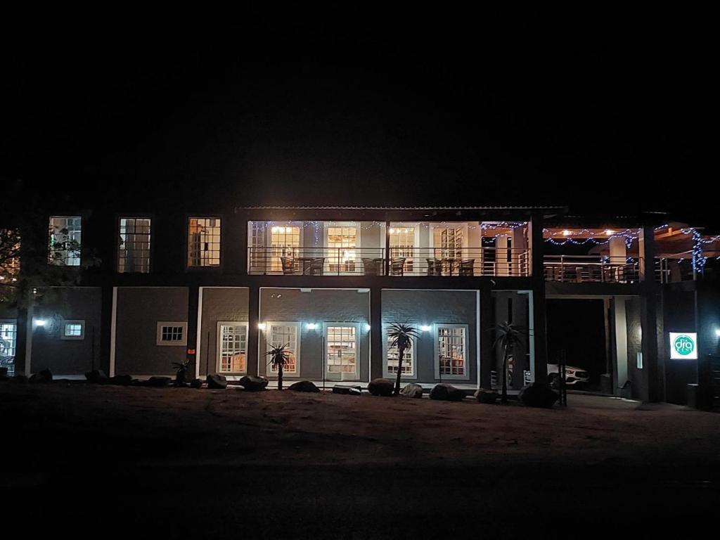 @The Drakens Lodge, Hoedspruit (updated prices 2026)