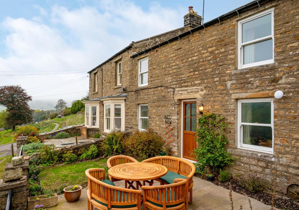 Hill View Cottage - Low Row, Feetham (updated prices 2026)