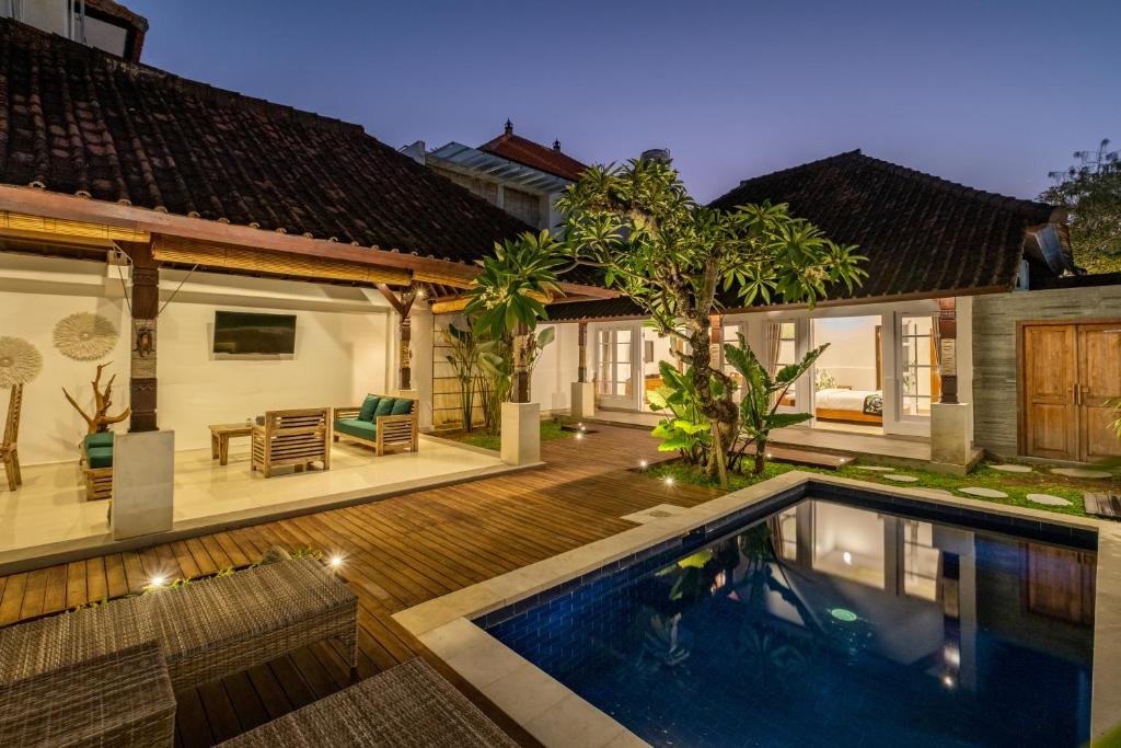 2 Bedroom Villa private Pool and BBQ Seminyak Bali, Seminyak ...