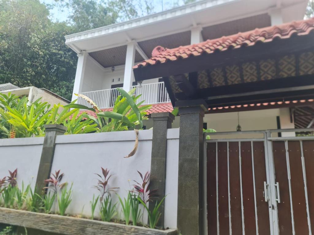 Griya Arthasari, Tonogoro (updated prices 2026)