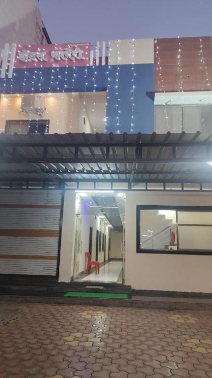 Hotel Kaveri place, Kothi, Godarpura (tarifs actualisés 2024)