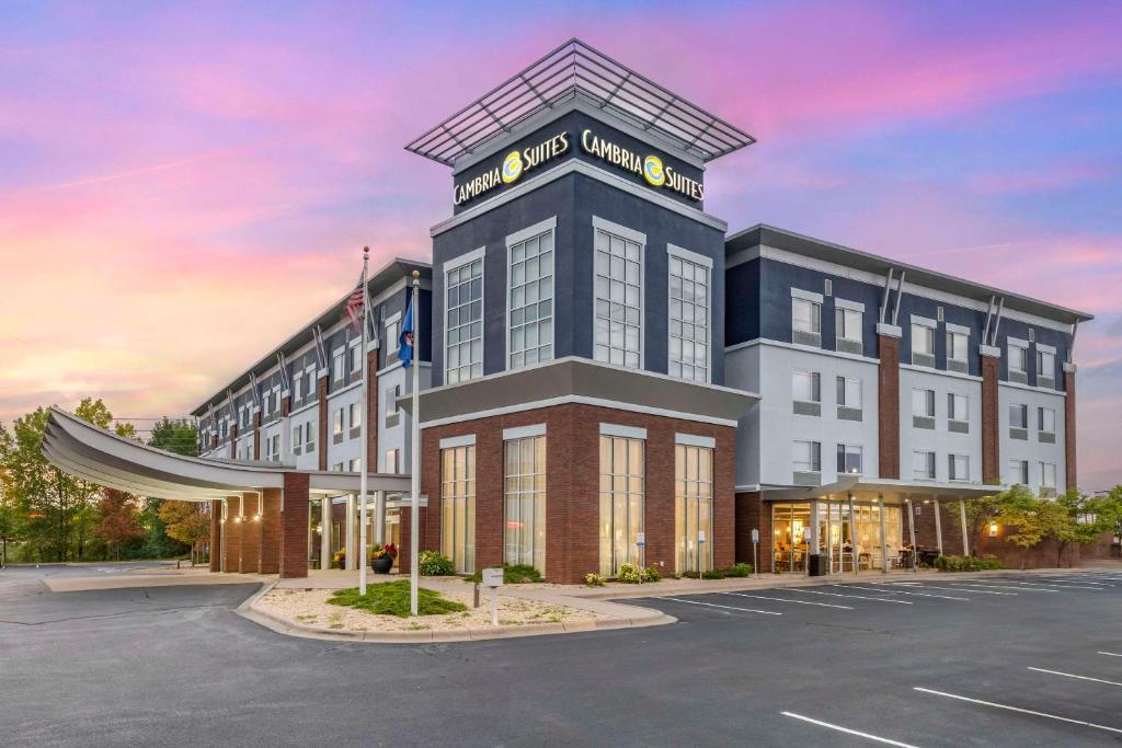 Cambria Hotel Minneapolis Maple Grove, Maple Grove (updated prices 2026)