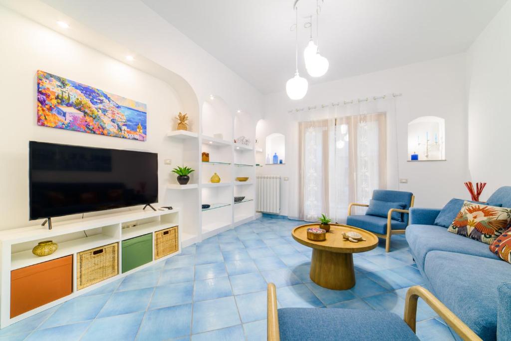 Costa Blue, Maiori (updated prices 2026)