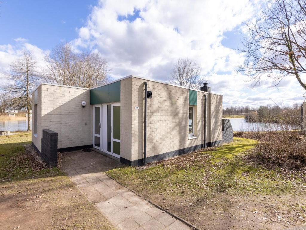 Restyled bungalow, near the Hunebed Center, Borger (updated prices 2025)