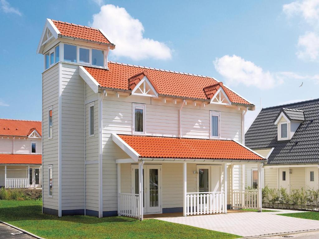 Villa with whirlpool and fireplace near the Grevelingen Lake, Bruinisse ...