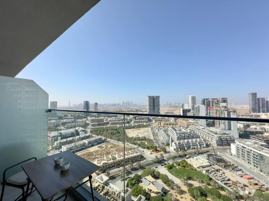 Dar Vacation - High Floor Studio with View - JVC, Dubái (precios ...